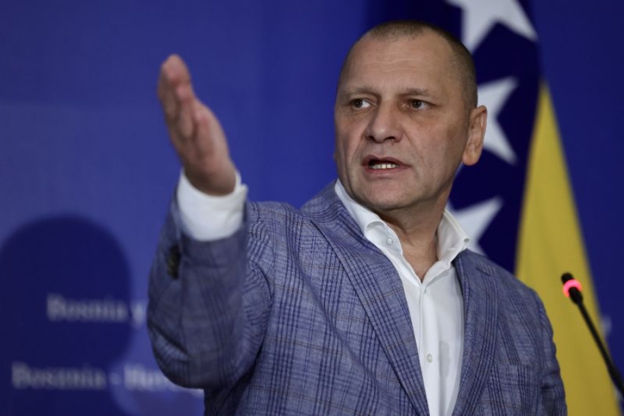 MILETIĆ BEZ PARDONA: 'Moj pokojni otac kršten je kao Rimokatolik ...