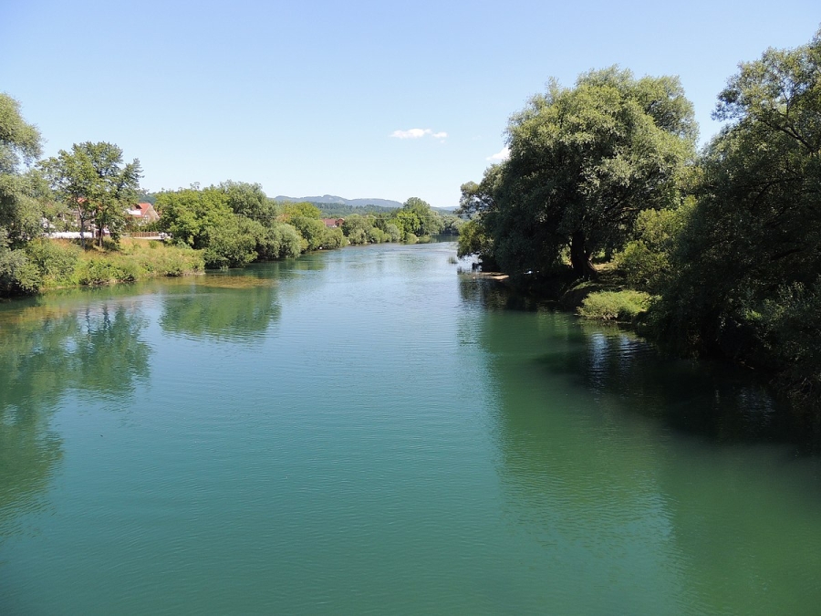 DVIJE BH. RIJEKE I POTOK ZAGAĐENI: Krivična prijava protiv investitora ...