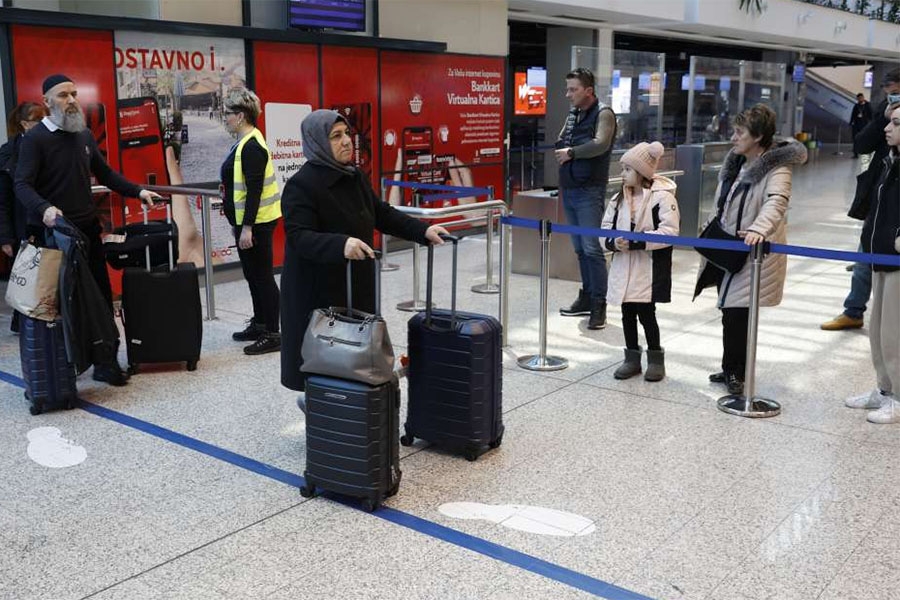 SLETIO SAMO JEDAN AVION: Otkazani letovi sa Međunarodnog aerodroma ...