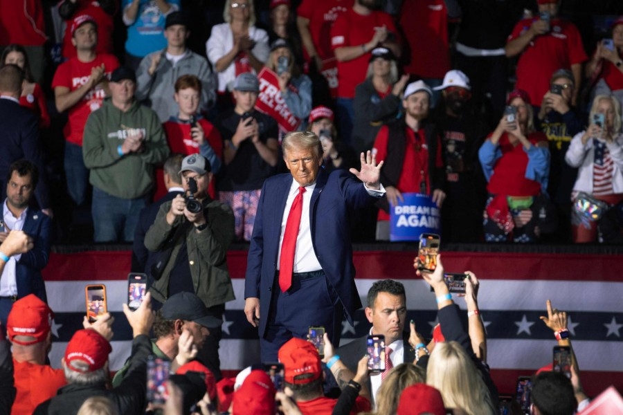UIGRANA TAKTIKA: Dok Trump priprema teren za osporavanje američkih ...