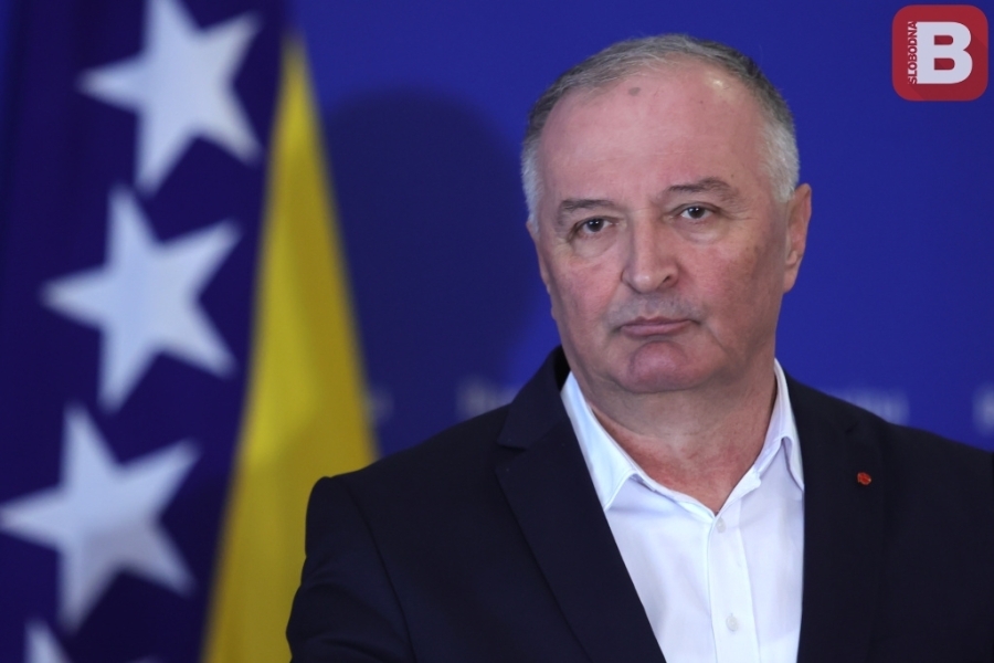 HELEZ KOMENTIRAO PROTESTE U SUSJEDSTVU: 'Današnja Srbija je ništa više ...