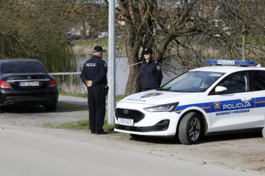 UŽAS U SUSJEDSTVU: Biciklistica koju je udario auto podlegla povredama | Slobodna Bosna