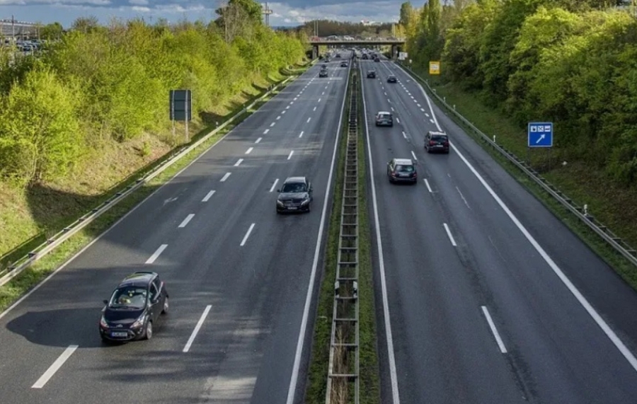 U JEKU POLITIČKE KRIZE: Srbija daje 19,5 miliona KM za autoput u BiH ...