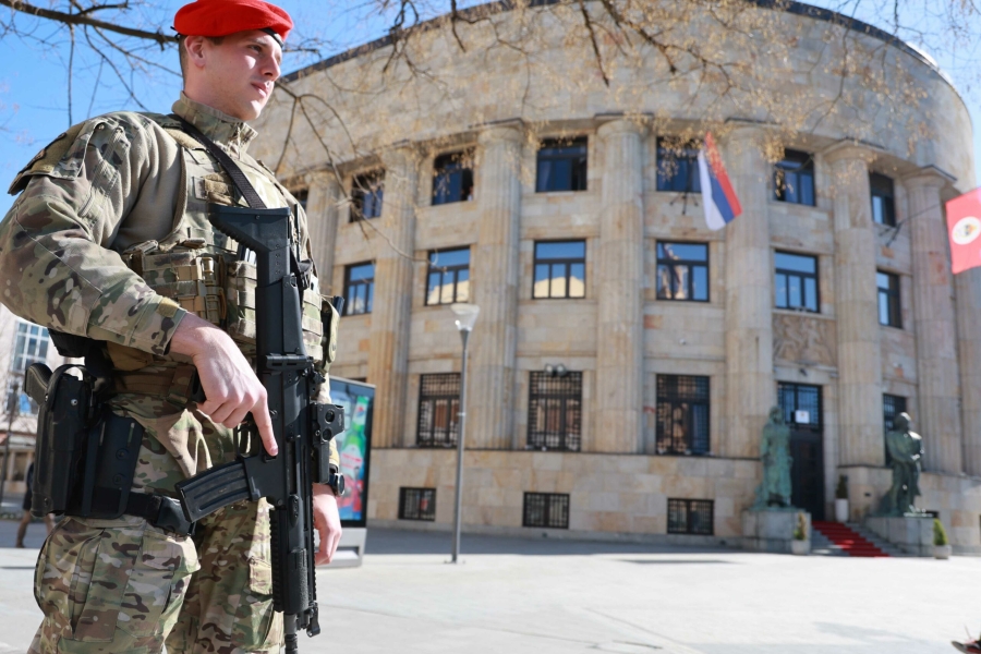 DODIK VIŠE NI U VLASTITU AVLIJU NE IZLAZI BEZ DUGIH CIJEVI: SAJ i ...