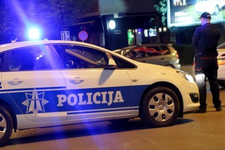 DVADESET MINUTA IZA PONOĆI: Na Cetinju likvidiran Ilija Bogdanović, specijalci na ulicama ...