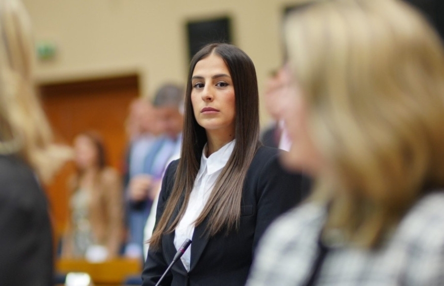 VUKOMANOVIĆ U NEVJERICI: 'Sto miliona KM za kuma u sred velike krize ...