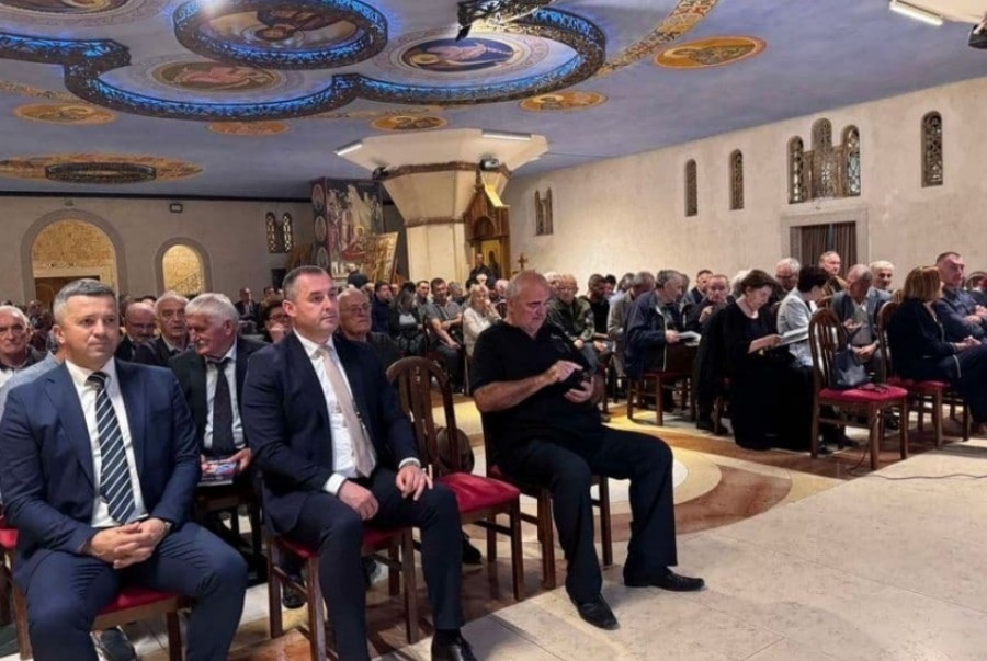 'IME CRNOGORSKO, PREZIME SRPSKO': Promocija knjige Momira Bulatovića ...