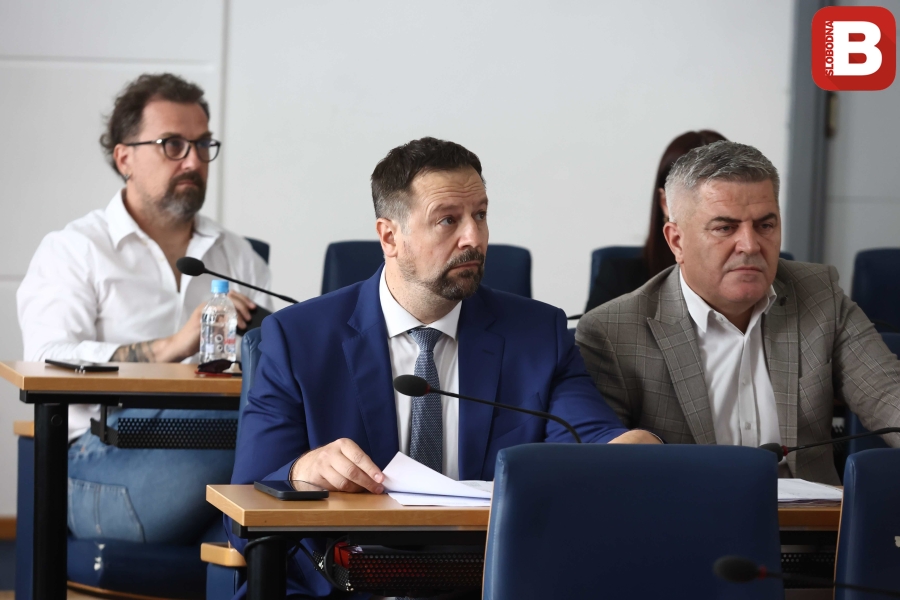 ZASTUPNIK STRANKE ZA BiH MUAMER BANDIĆ: 'Kada vidim šta Trojka radi po ...