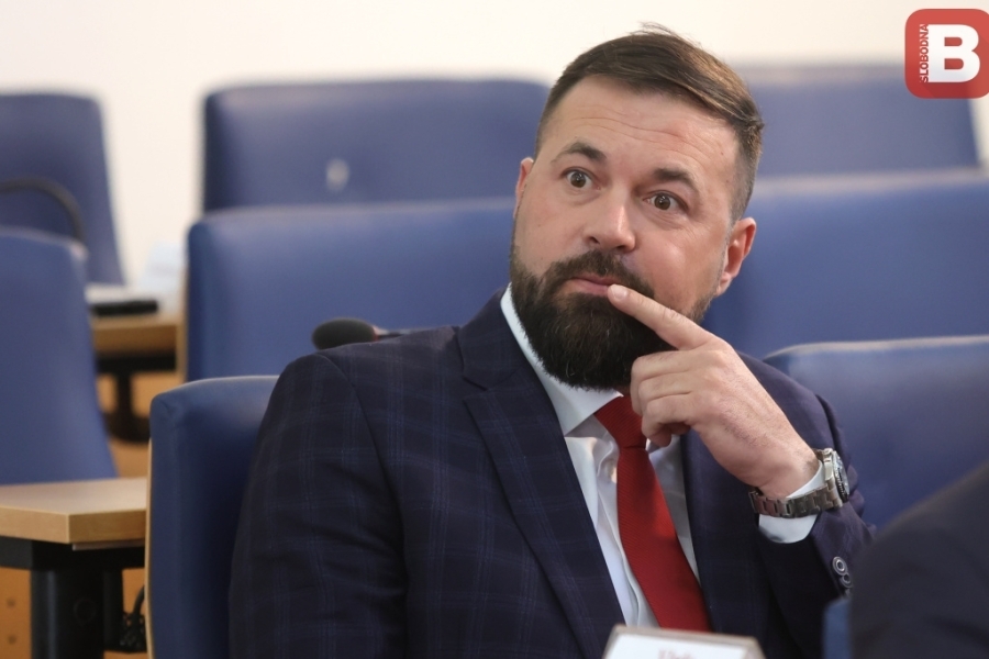 MINISTAR MAGODA O ODLUCI KOŠARKAŠKOG KLUBA 'BOSNA' DA NE IGRA ABA 1 ...