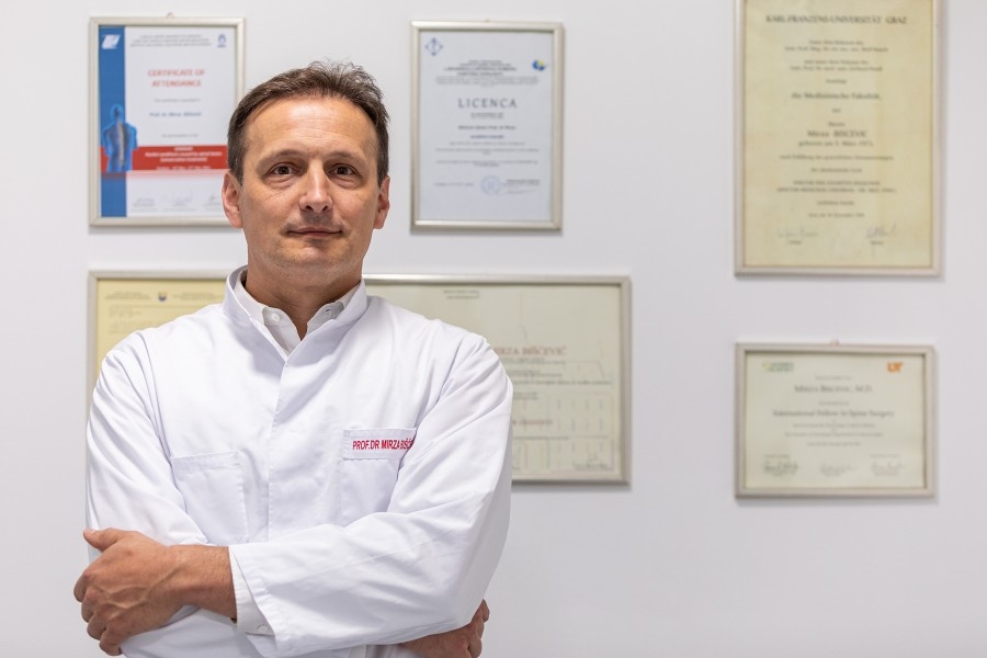 DOKTOR BIŠĆEVIĆ SE OBRATIO JAVNOSTI: Ograđujem se od lažnih reklama ...
