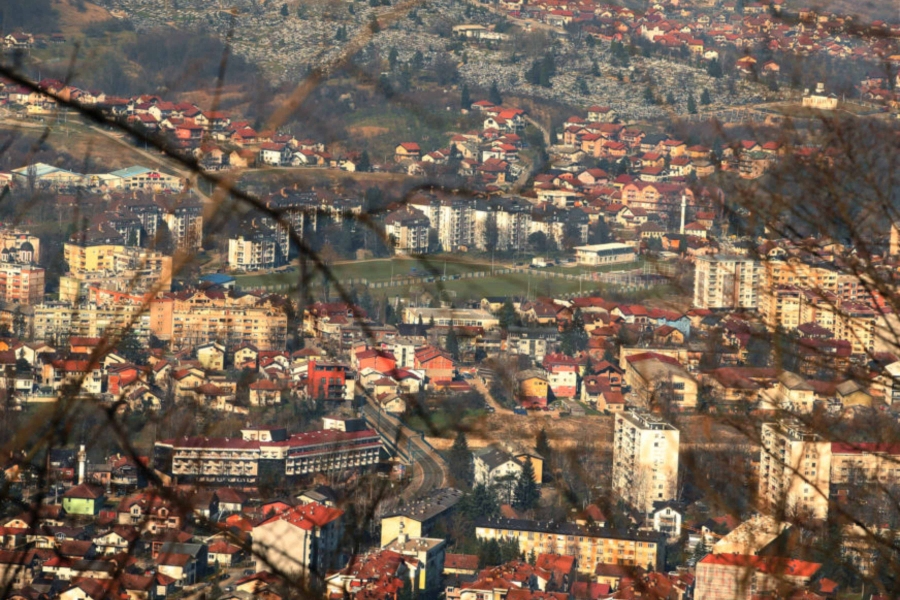 UŽAS U NAŠOJ ZEMLJI: Žena tri mjeseca ležala mrtva u stanu, sadu su ...