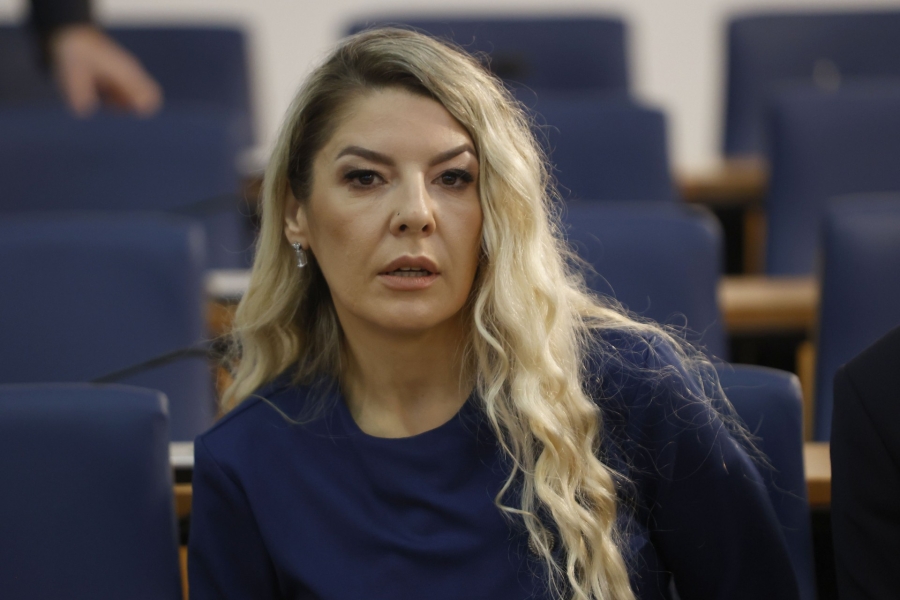 MESIHOVIĆ DEMANTUJE NIHADA UKA: 'Zbog njega se i ne mogu vratiti na ...