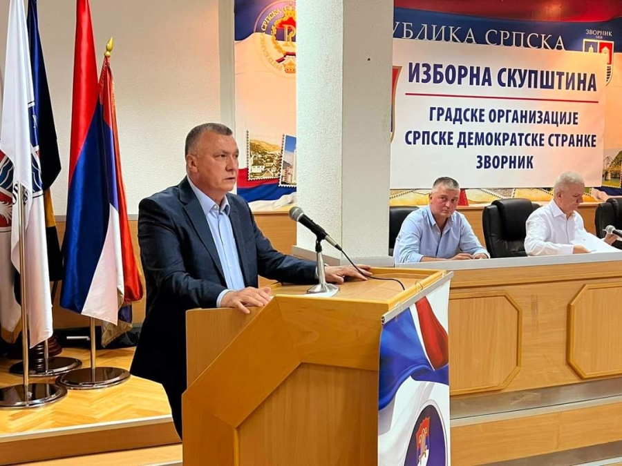 IME IZ HAŠKIH DEPEŠA DANAS NALIČJE POLITIKE RS-a: Komandovao tokom ...