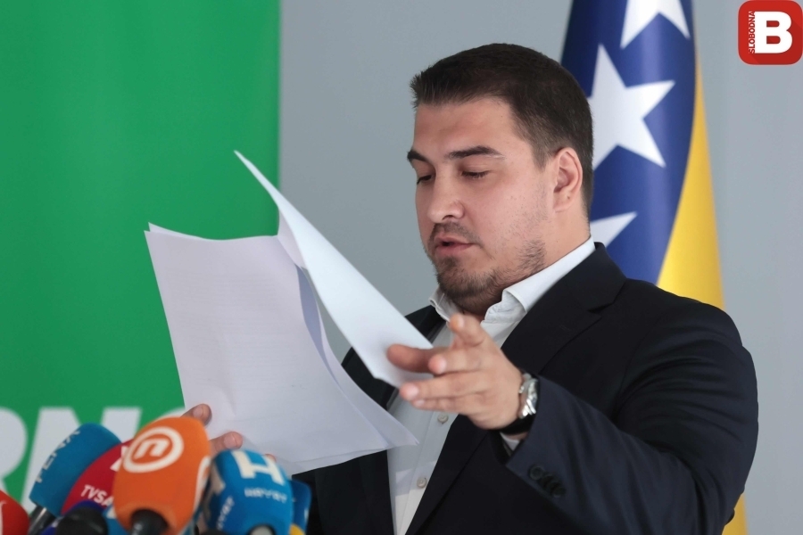 BOTOVI SU PALI NA TJEME: Kome smeta 'ljevičar' Haris Zahiragić i zašto ...