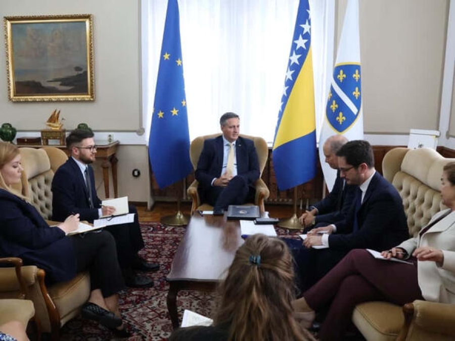 BEĆIROVIĆ PUTUJE U PARIZ: Najavljen sastanak sa predsjednikom ...