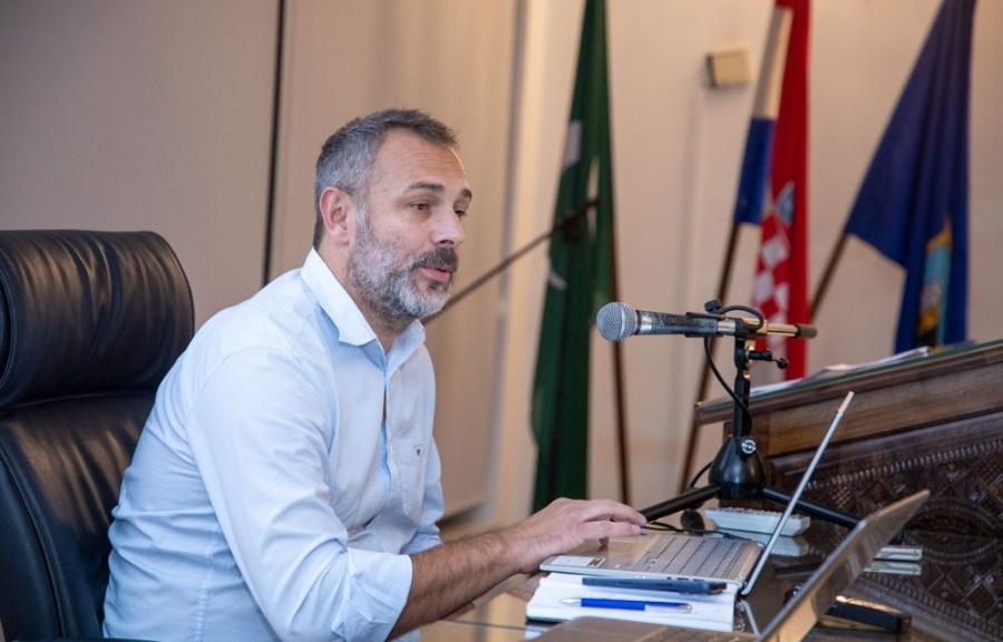 HRVATSKA NE POŠTUJE EVROPSKE VRIJEDNOSTI: Pismo komesaru EU zbog ...