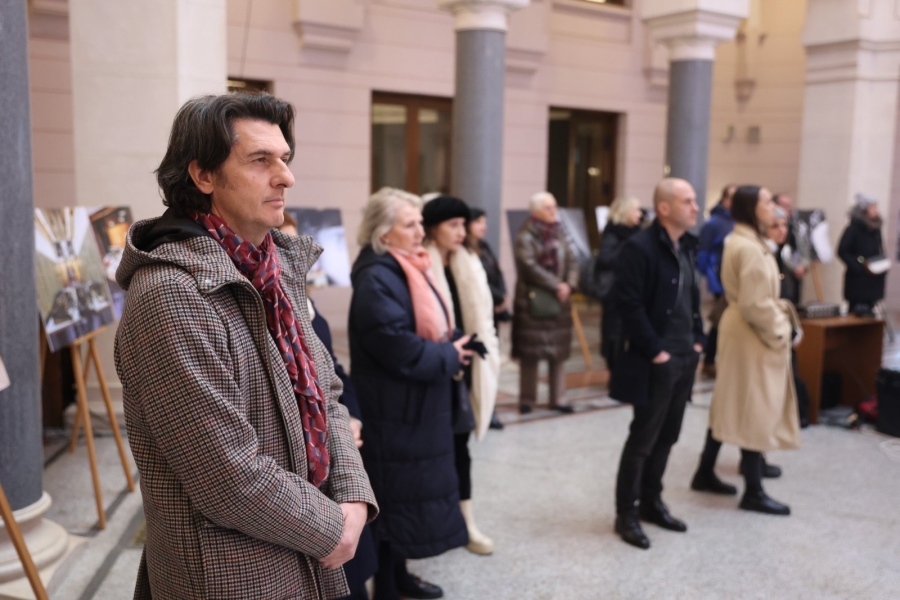 'SB' U VIJEĆNICI: Agdal Nuhanović predstavio neviđenu unutrašnjost ...