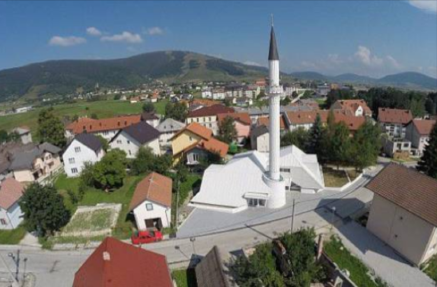 UPUTIO MU PSOVKE I UVREDE NA NACIONALNOJ OSNOVI: U Kupresu napadnut ...