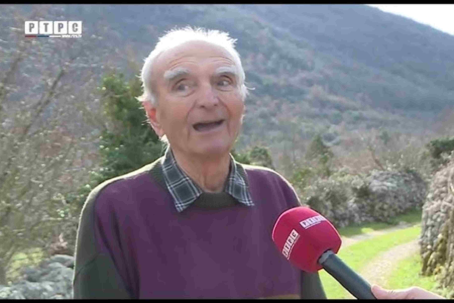ENTITETSKA LINIJA 'OD ČIBUKA': Pola kuće u Federaciji, pola u RS-u ...